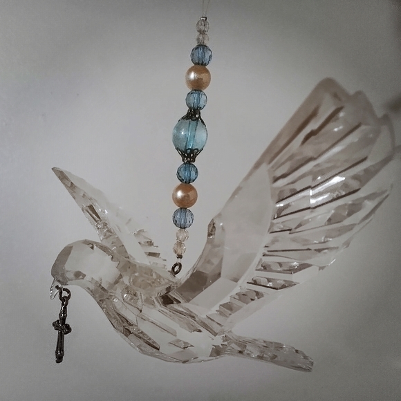 Wall Decor | Crystal Expressions Dove With Cross Pendant | Poshmark